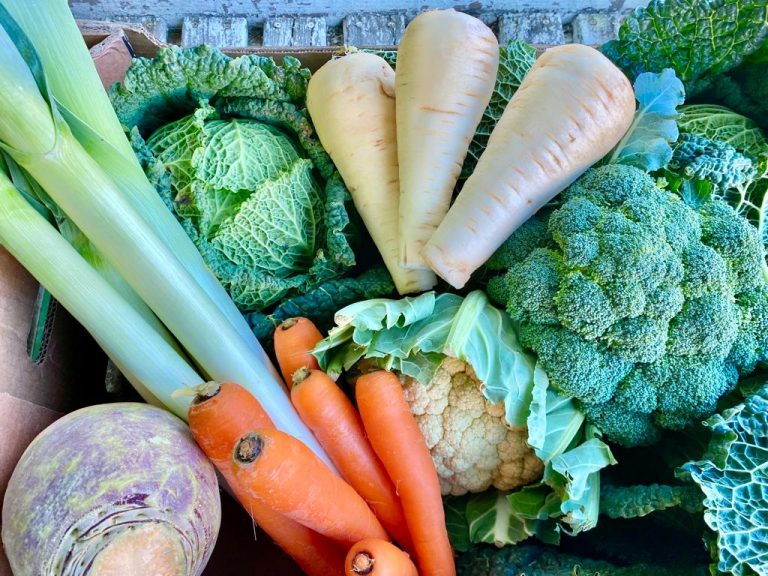 Fresh Produce Daily from Local Producers and Markets - Roberts Farm Shop