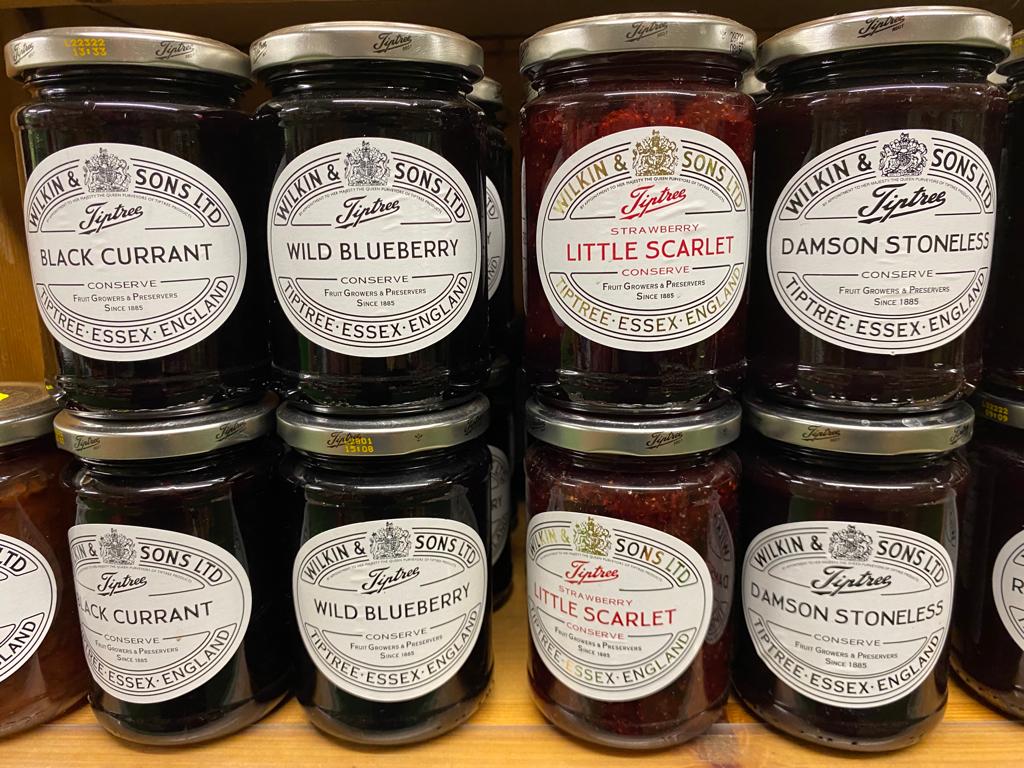 Contact - Roberts Farm Shop